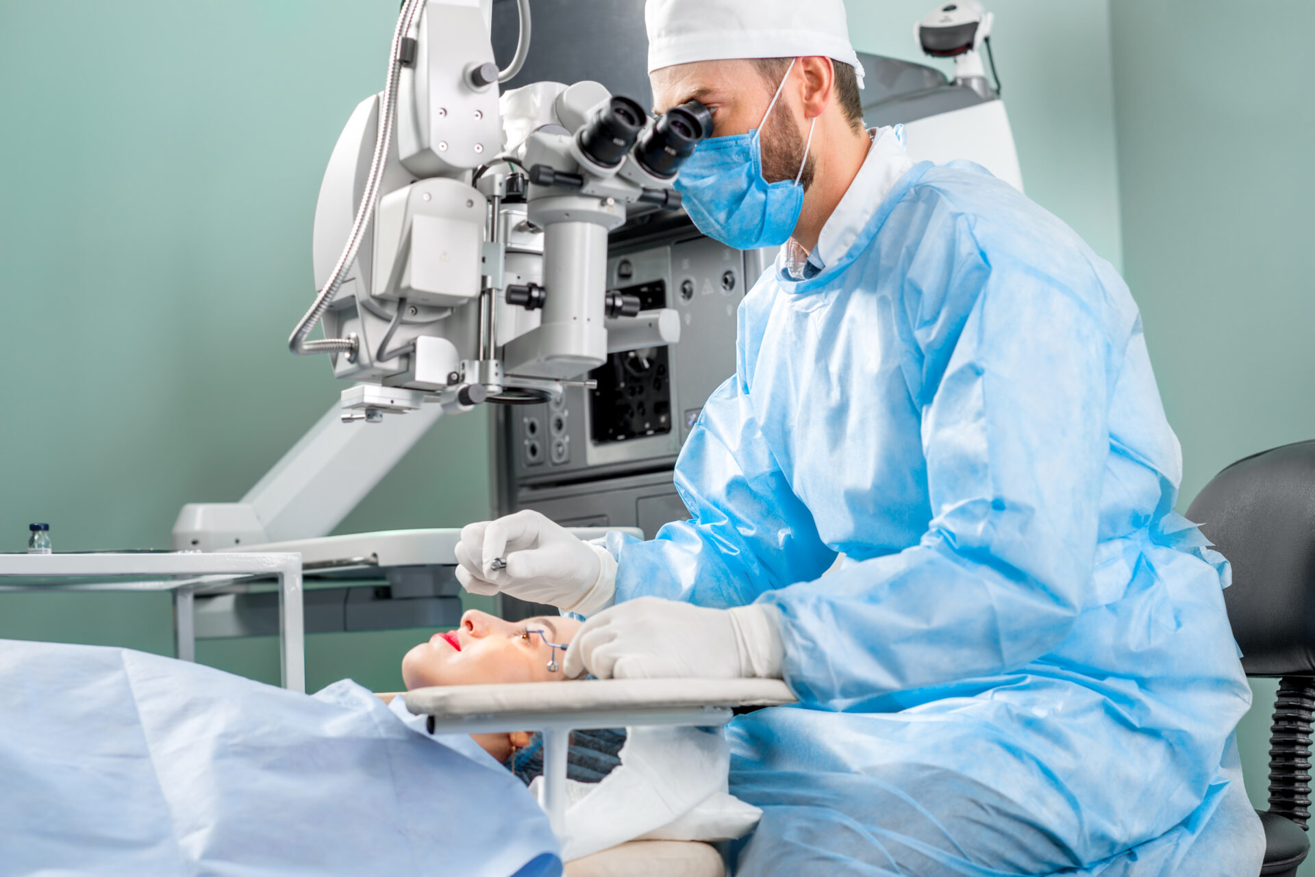 Eye surgical operation - Eyesight Associates